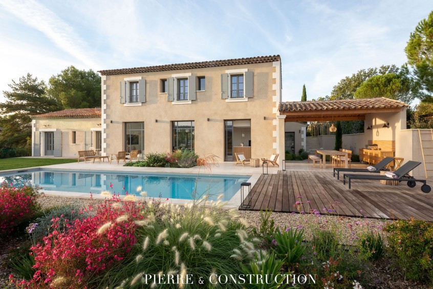 Construction d'une bastide moderne et charmante, au cœur du Lubéron